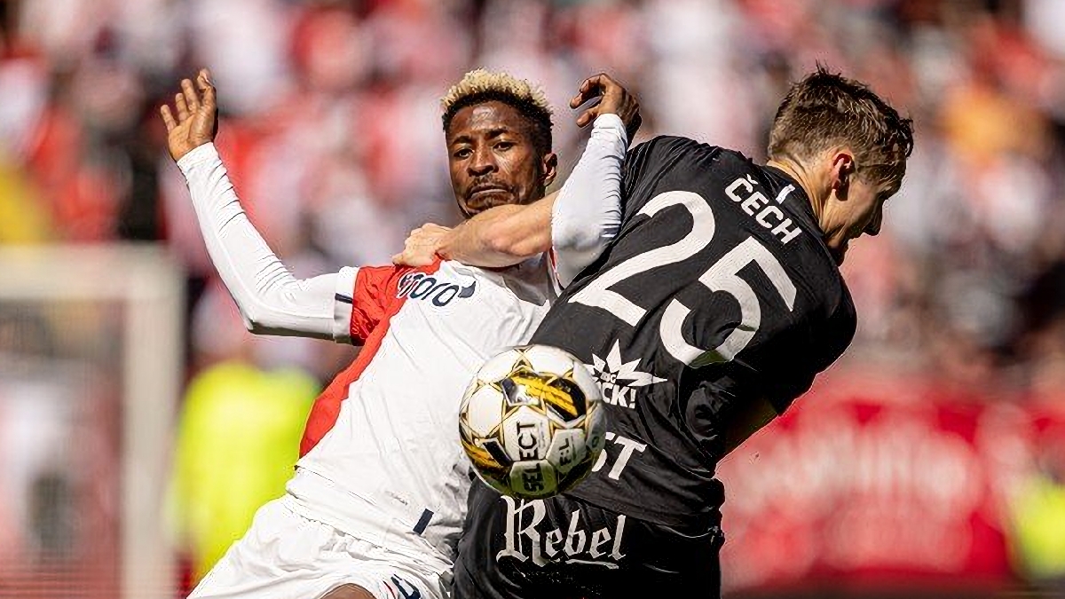 Sparta i Slavia řeší problém. Hvězdy obou týmů mají po sezoně