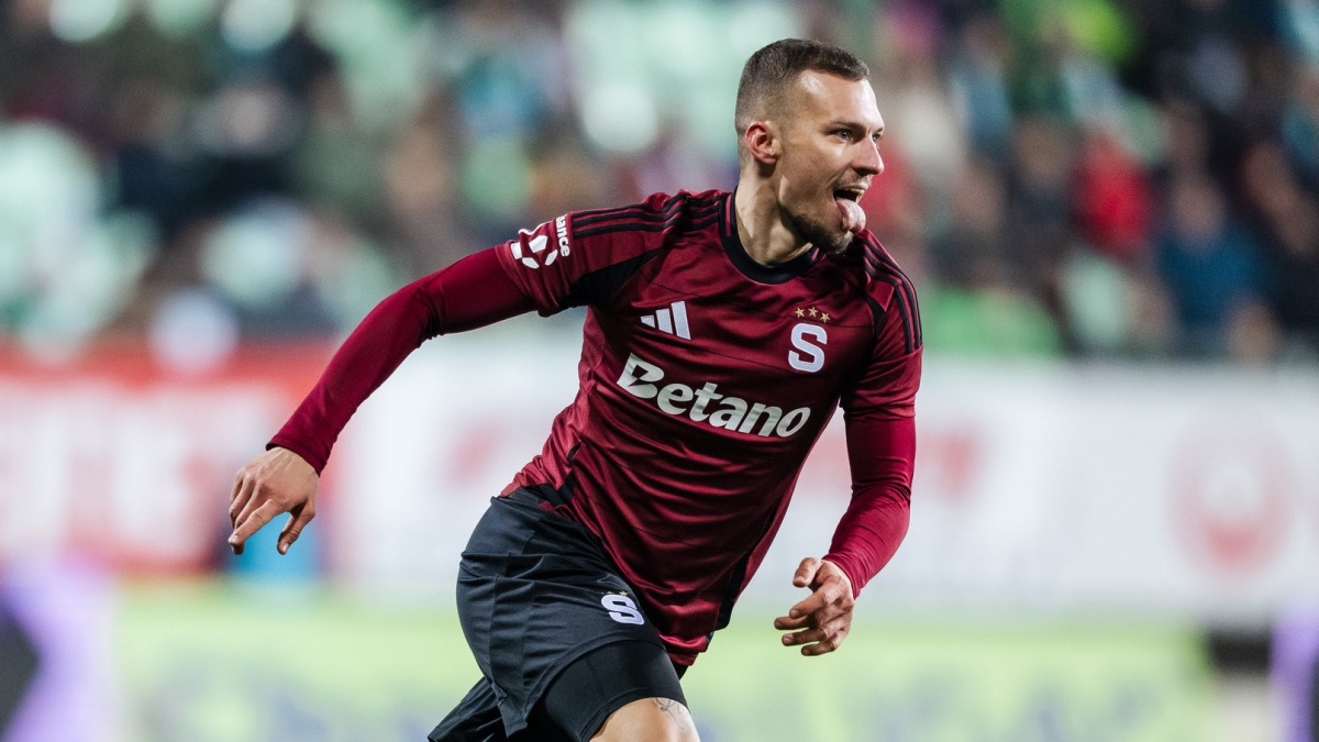 Nákladný kanonýr Haraslín. Měsíčně dostává neuvěřitelnou sumu